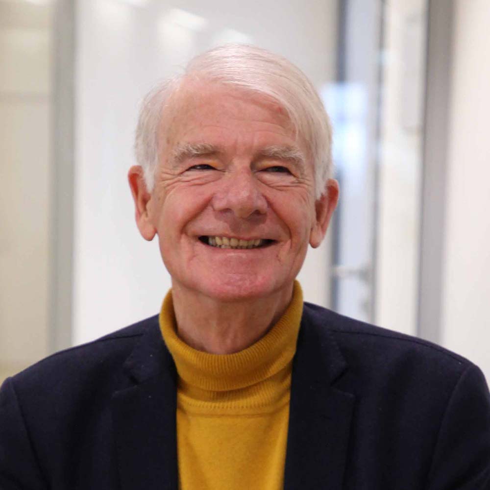 Bauhaus-Universität Weimar: Brain Versus Computer: Same Principles?