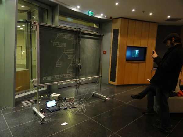 PDCON:Exhibition/Alexandre Castonguay: Tafel - Medien Wiki